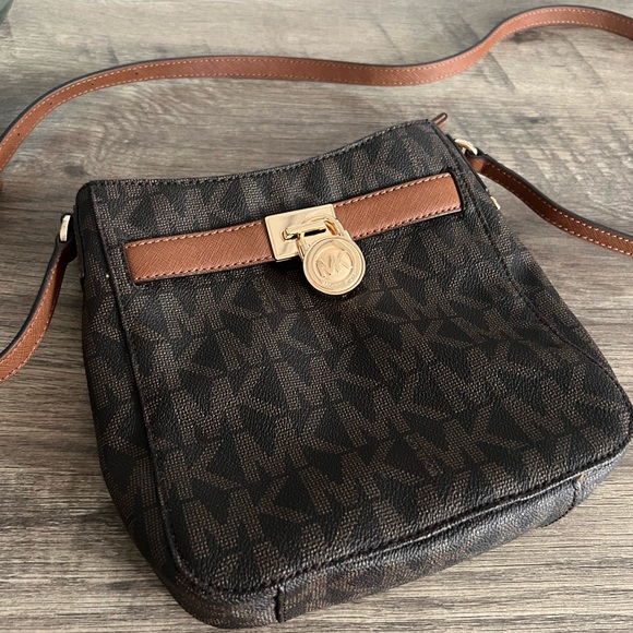 Michael Kors | Bags | Mk Sling | Poshmark